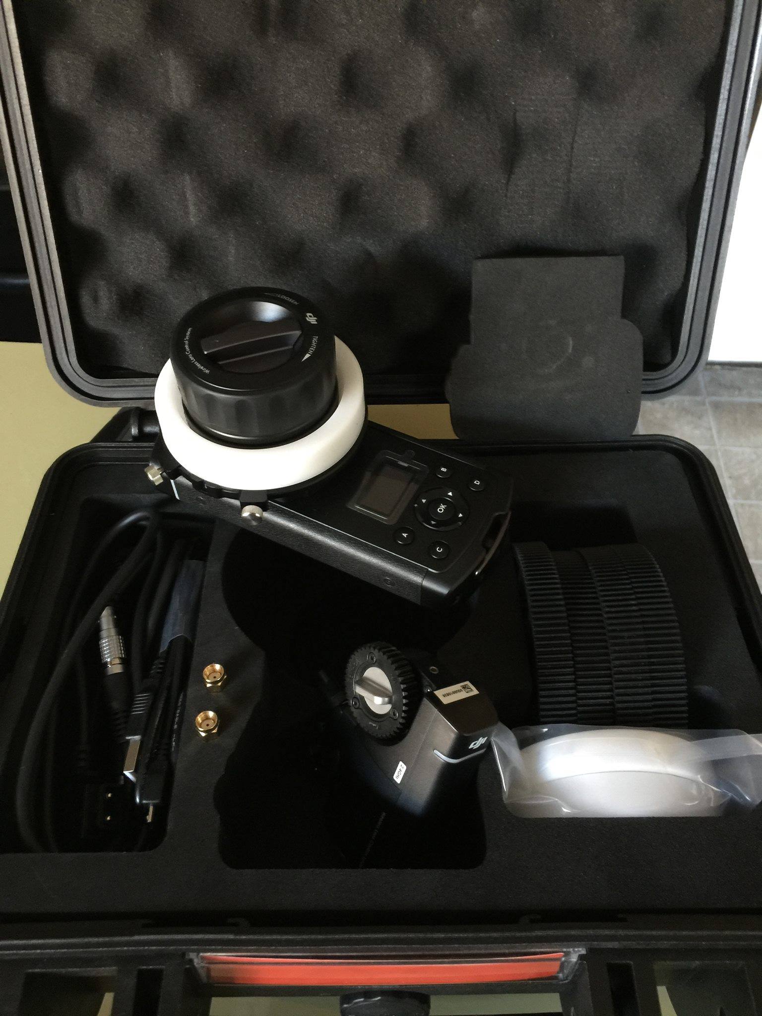 DJI wireless follow focus system. – Northwest Grip